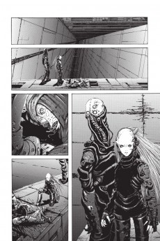 Blame! - Master Edition (2016) -1- Volume 1