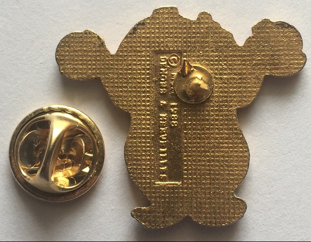 Droopy - Pin's - Tout