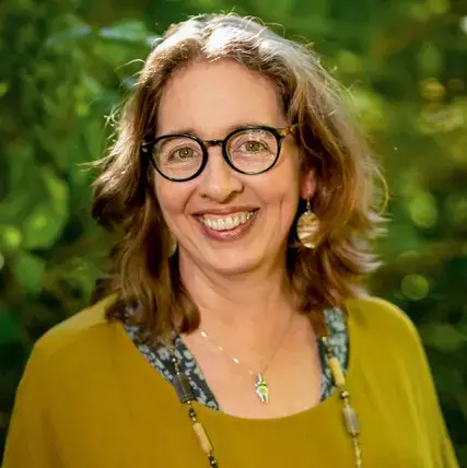 Hayden, Jennifer - Bibliographie, BD, photo, biographie